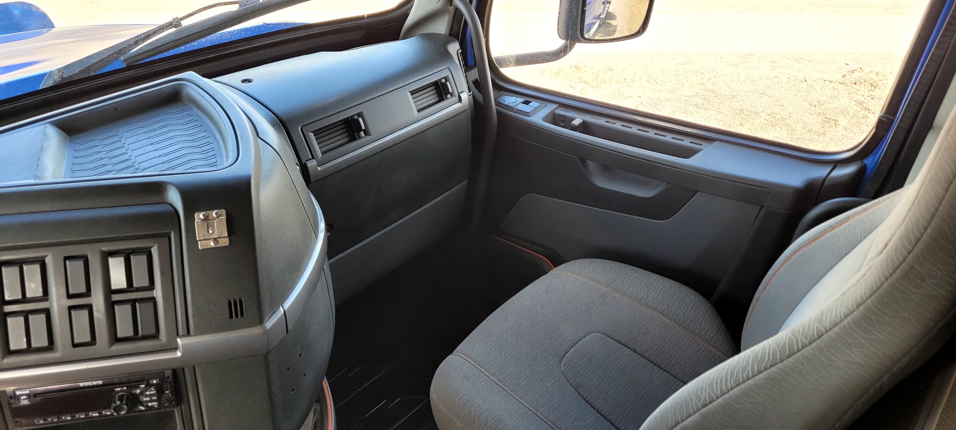 2019 VOLVO VNL64T400 MOTEUR VOLVO D-13 500HP-TRANSMISSION AUTOMATIQUE I ...